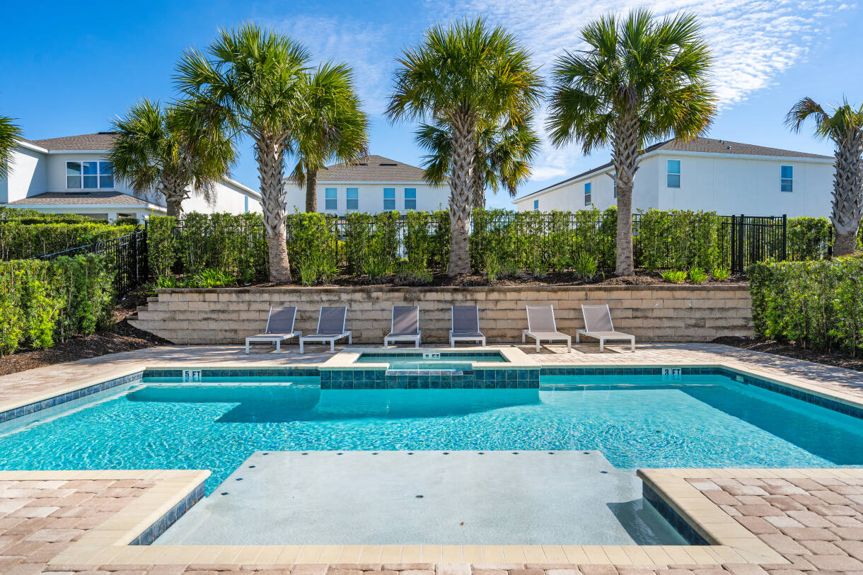 Encore Resort 10 bedroom Home with Pool (2302) - Aco Vacation Homes